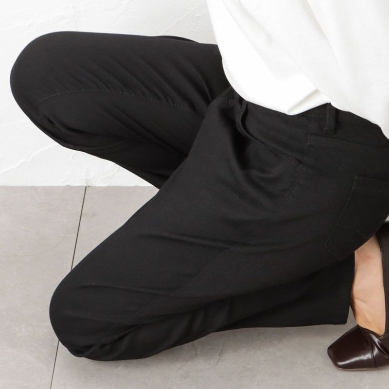 C17 LACHIC スリムテーパードパンツ レディース