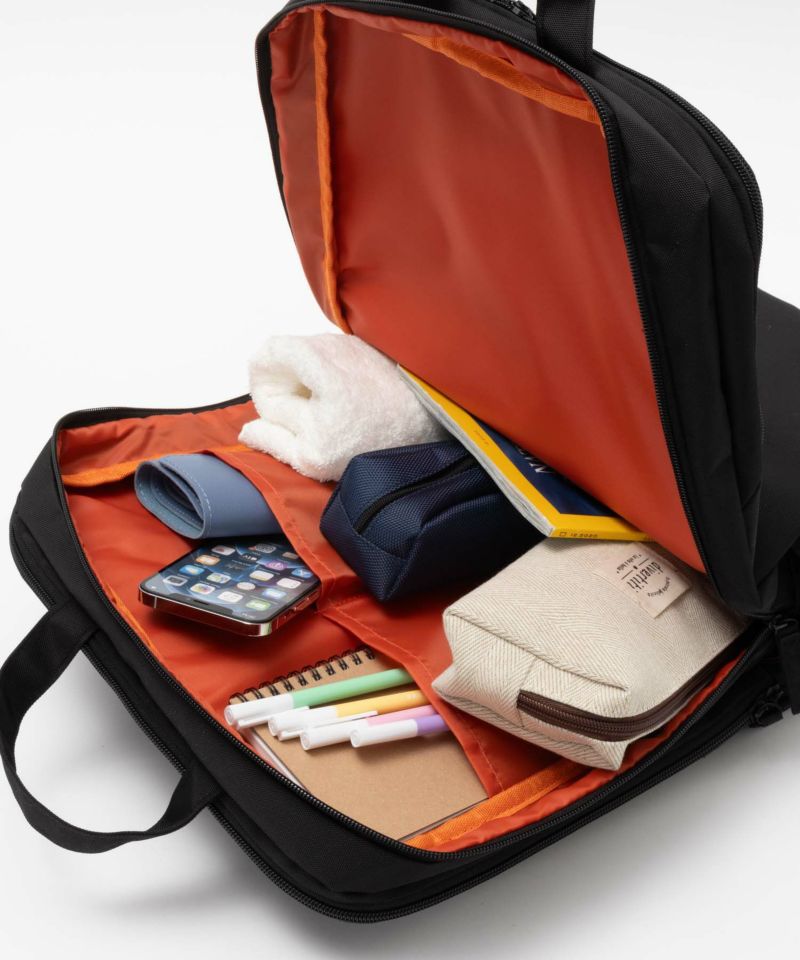 スクエアリュック